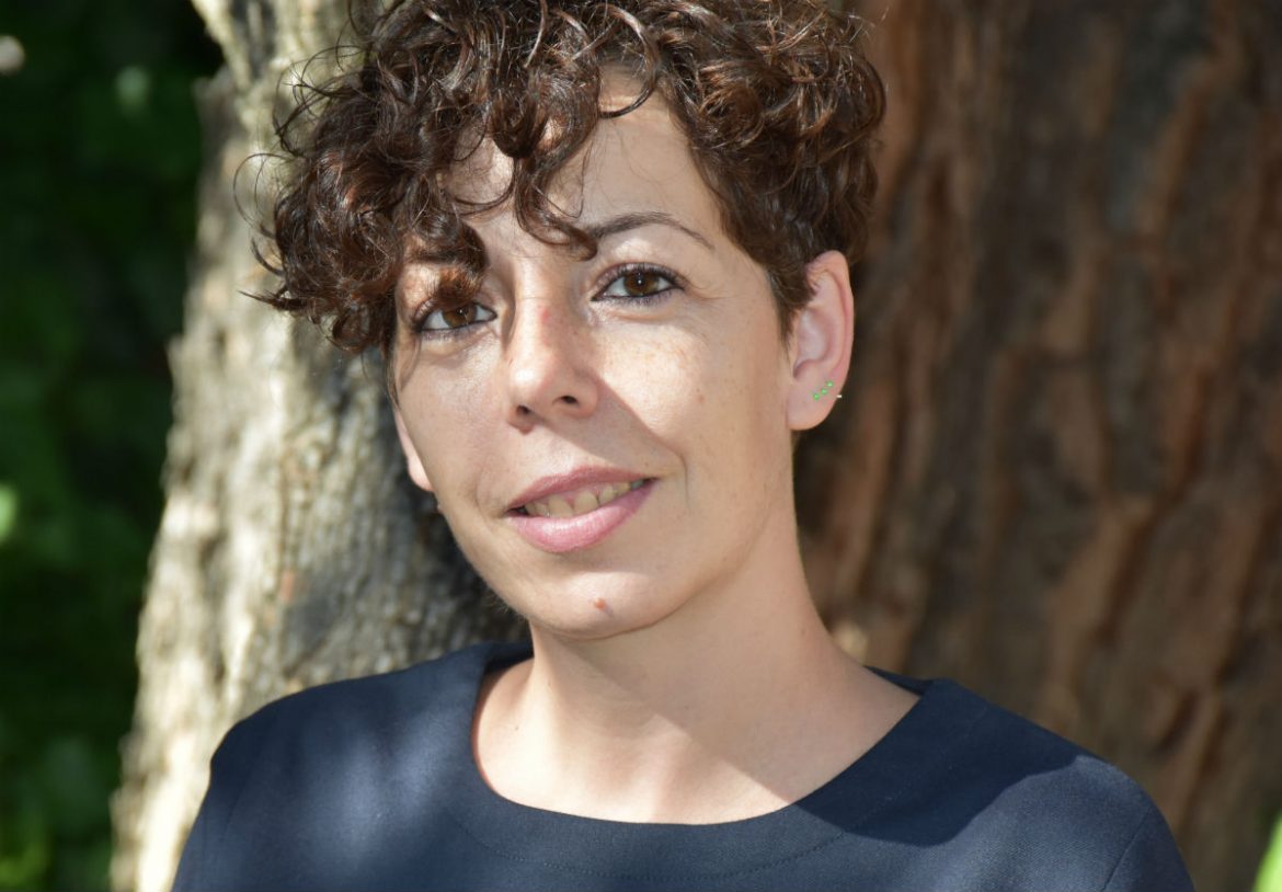 Rebeca Palacios presenta en la Biblioteca su libro sobre adolescentes ...